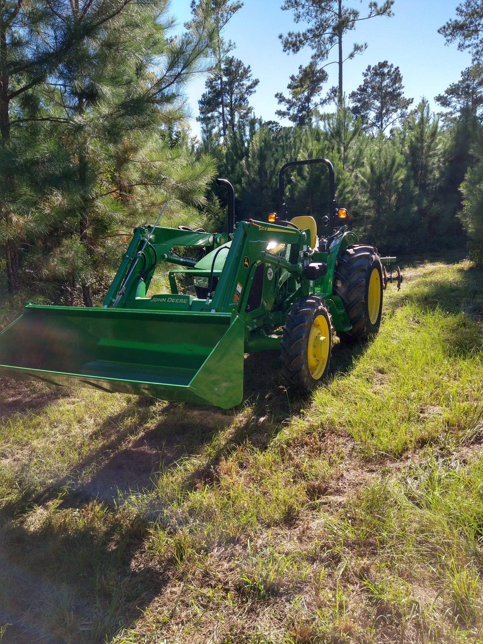 Cottonwood High School FFA Tractor Project